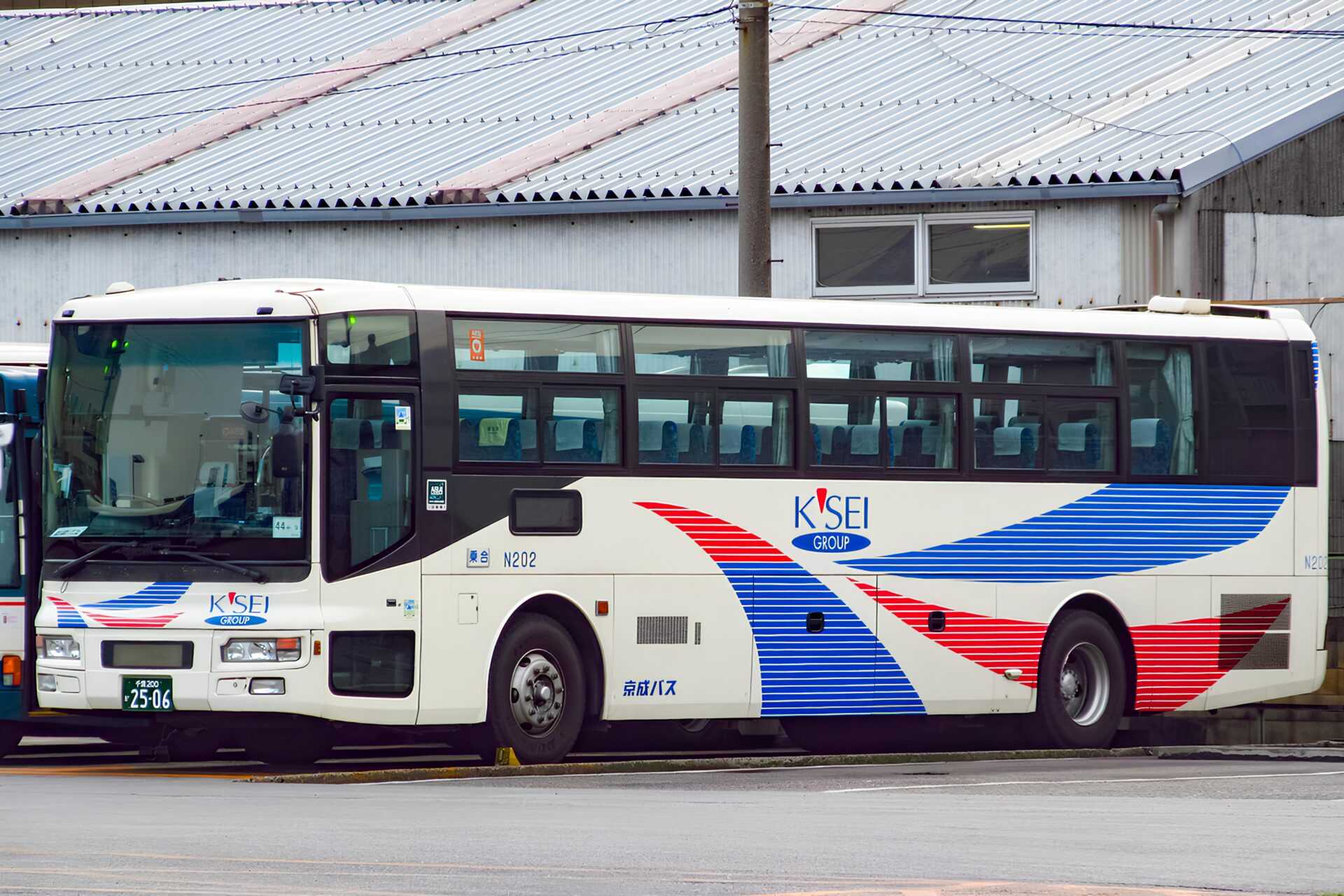 京成バス 千葉200か2506（長沼営業所：N202） | わくわくバス