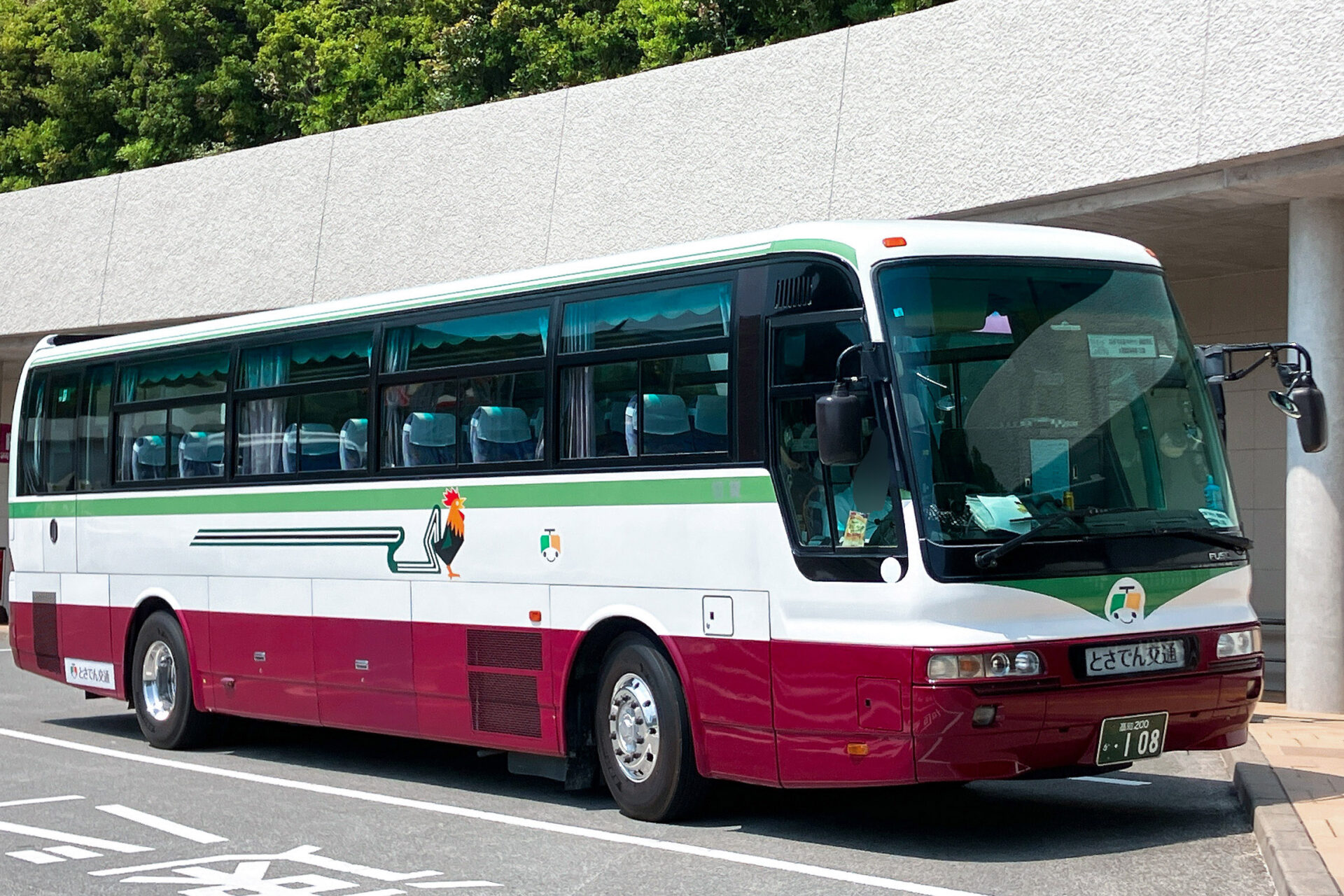 とさでん交通 高知200か108 | わくわくバス